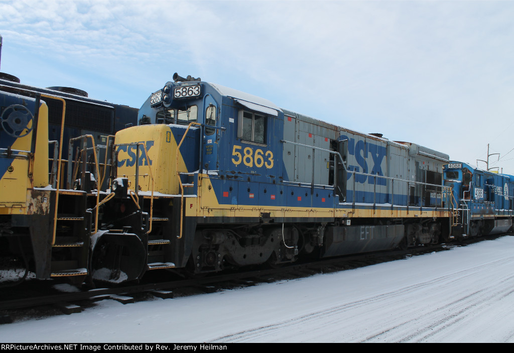 CSX 5863 (1)